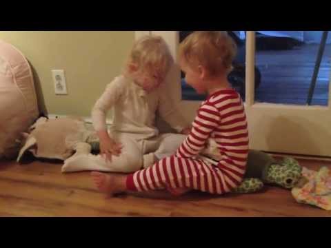 Need a hug? Twin toddlers in world's longest hug. - YouTube