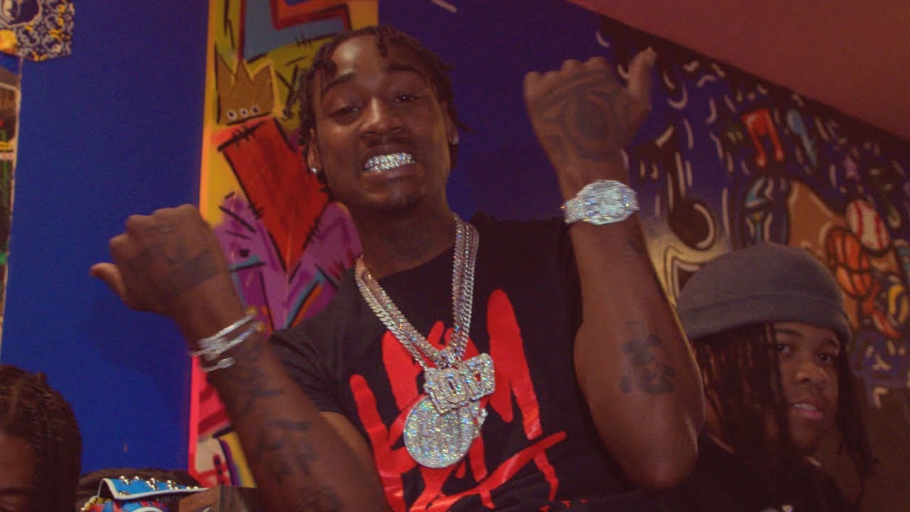 Mac Critter - Foul [Official Music Video] - YouTube