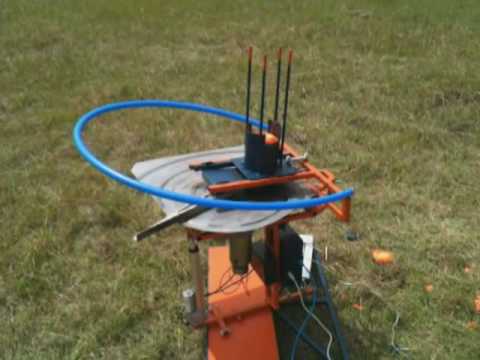 Automatic Clay Thrower - YouTube