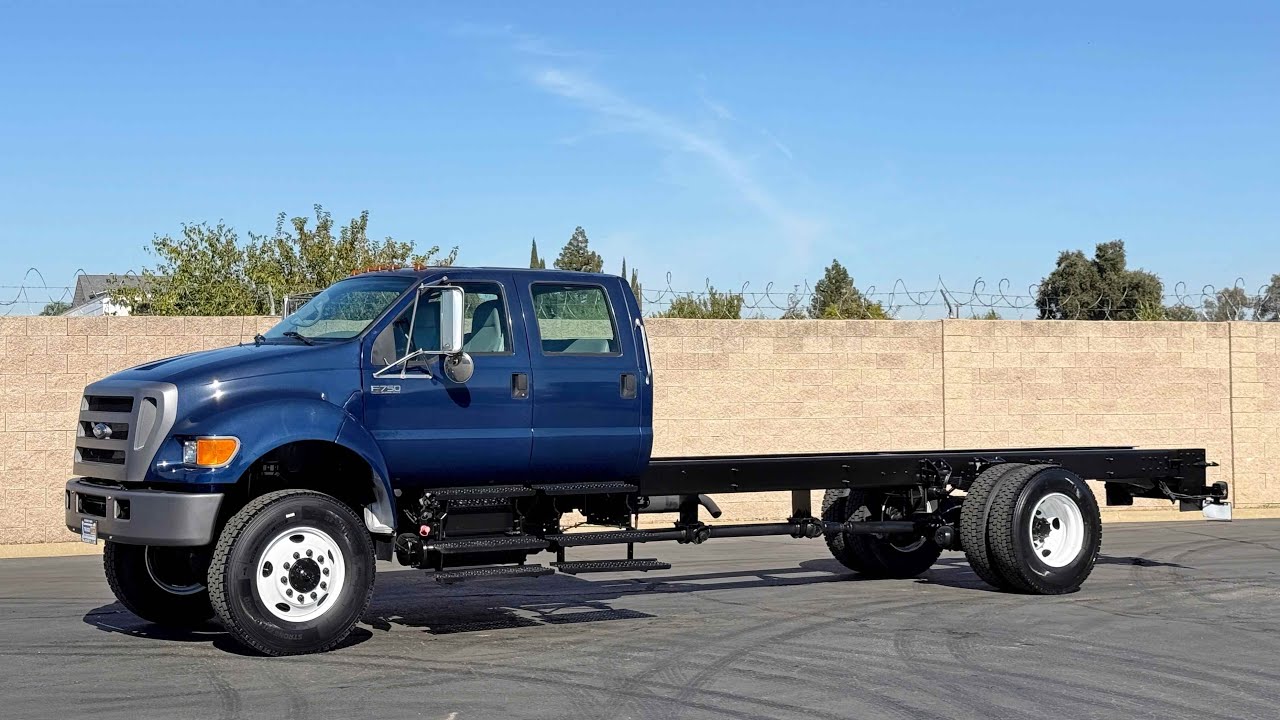 2007 Ford F750 Super Duty 4x4 Crew Cab Single Axle Cab & Chassis 15423 ...