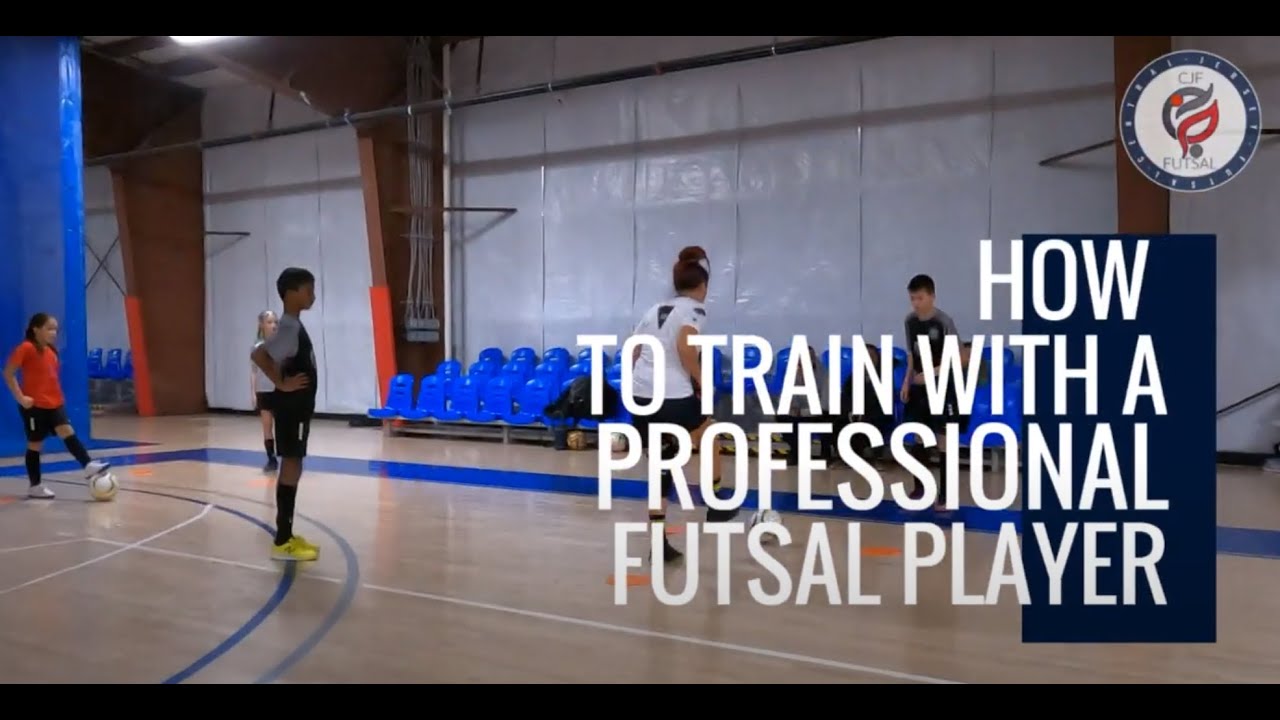 HOW TO TRAIN WITH A PROFESSIONAL FUTSAL PLAYER - FARRELL POMPONIO - YouTube