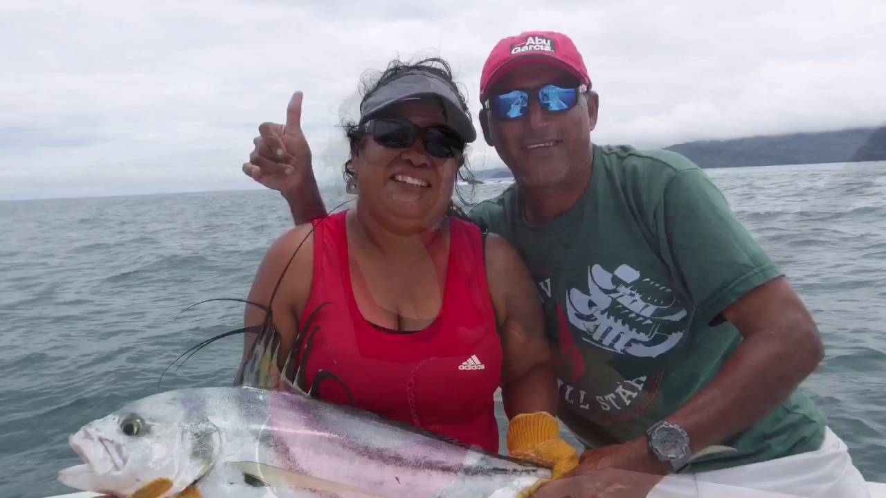 Yolanda & Cathy - Inshore Fishing for Roosterfish in Costa Rica - YouTube