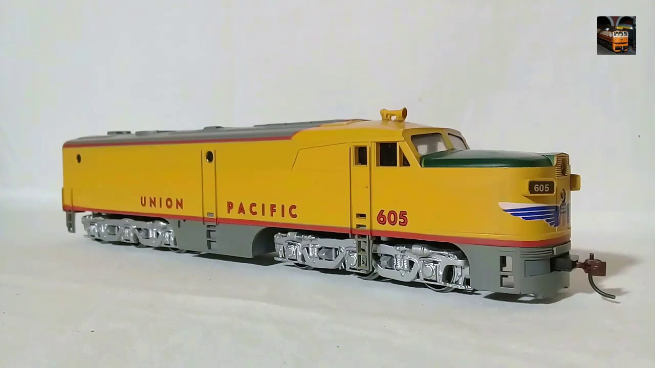 Alco PA1 Union Pacific de Athearn H0 3307 - YouTube