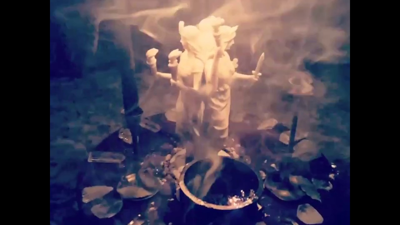 Dark Moon Ritual (Hecate) - YouTube