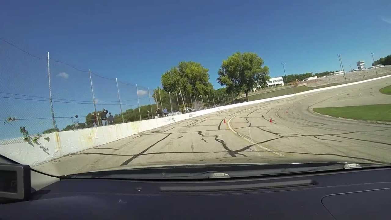 MSCC 2013 Autocross #6, Dash Cobalt SS - YouTube