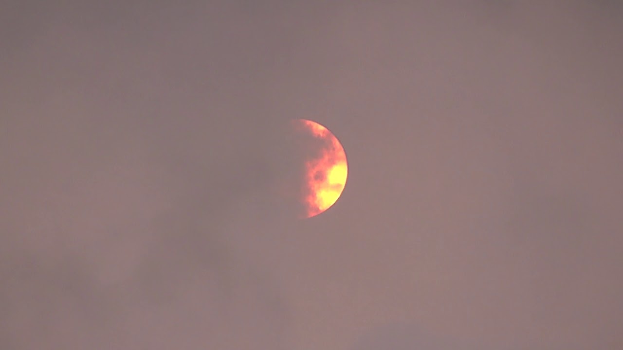 Red Sun phenomenon | 10 AM - YouTube
