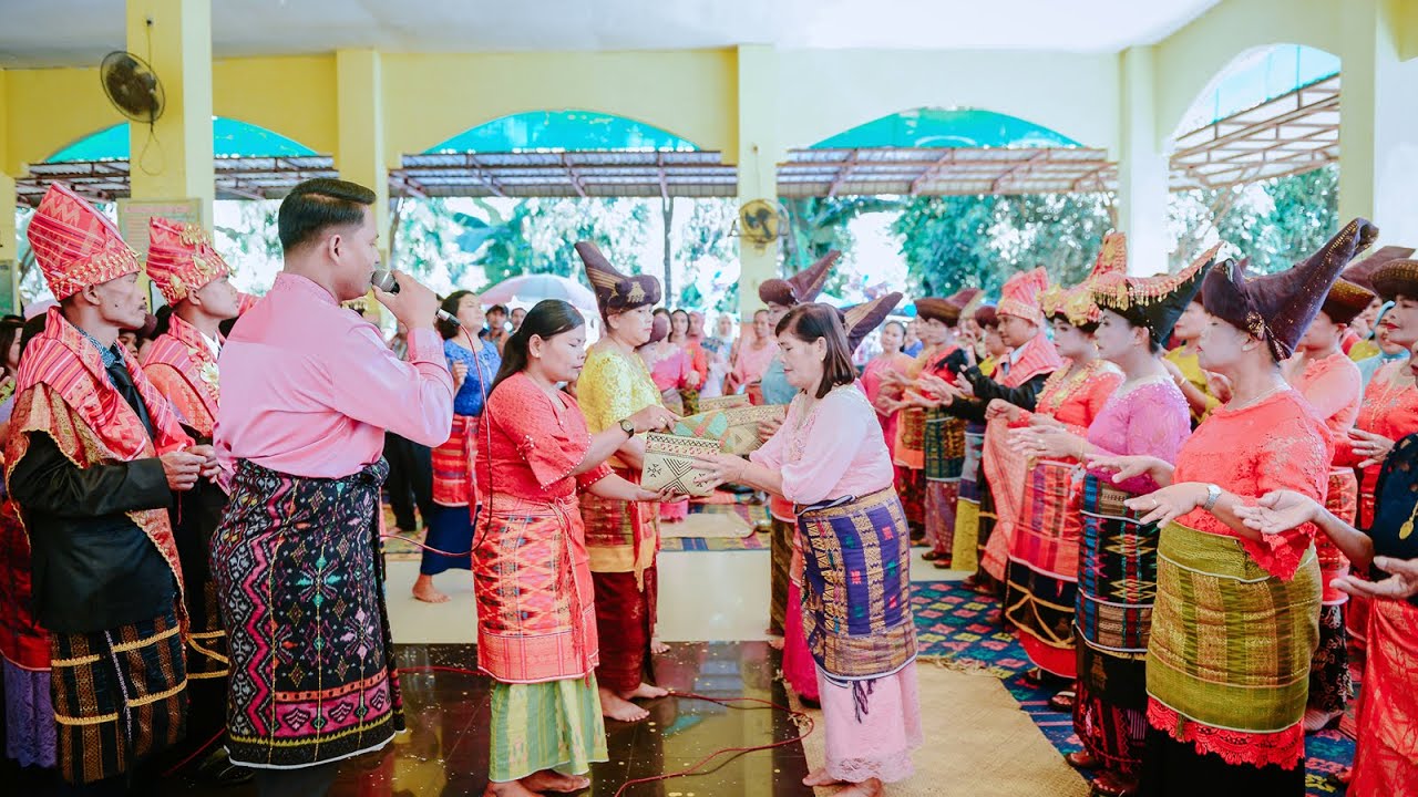 Mbaba Kampil !! Juwita Sariyani Br.Ginting & Agung Alfajar Ketaren ...