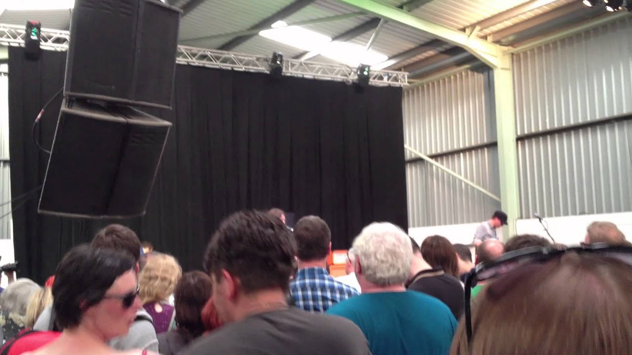 Standard Fare - Dancing (Indietracks 2012) - YouTube