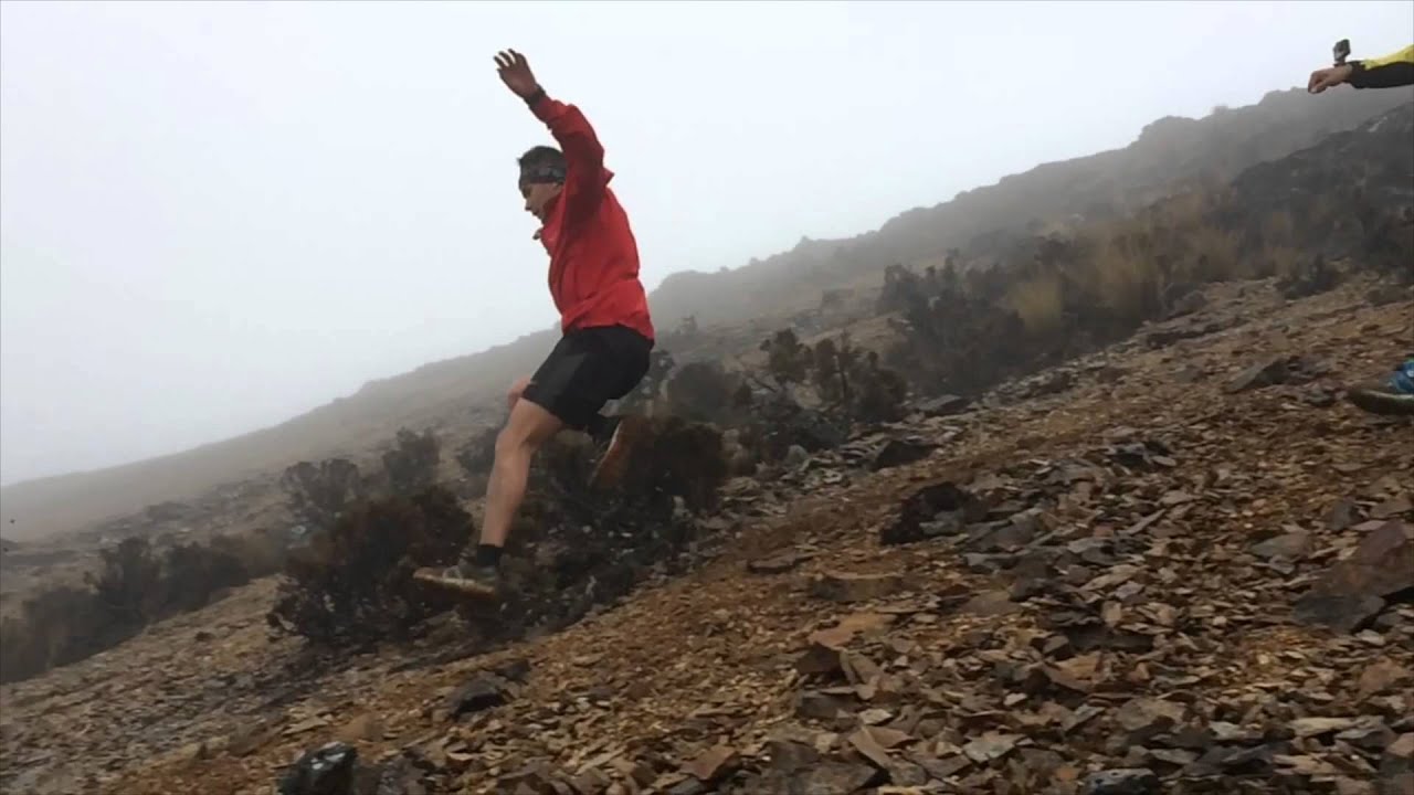 Trail Runners Cuenca en El Arenal - YouTube