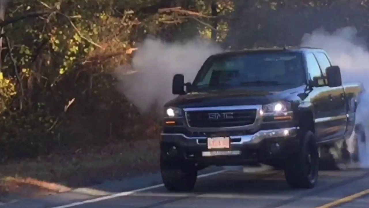 EFI Live LBZ Duramax Burnout - YouTube
