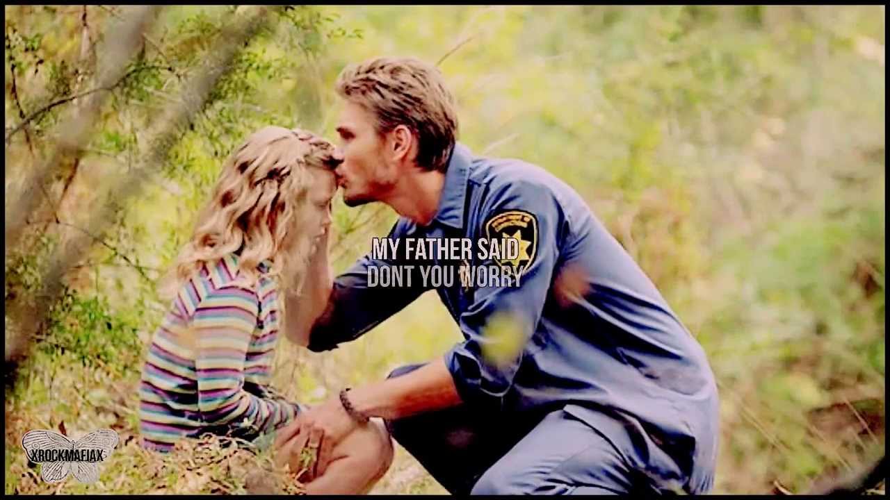»EMILY ALYN LIND | dont you worry child « - YouTube