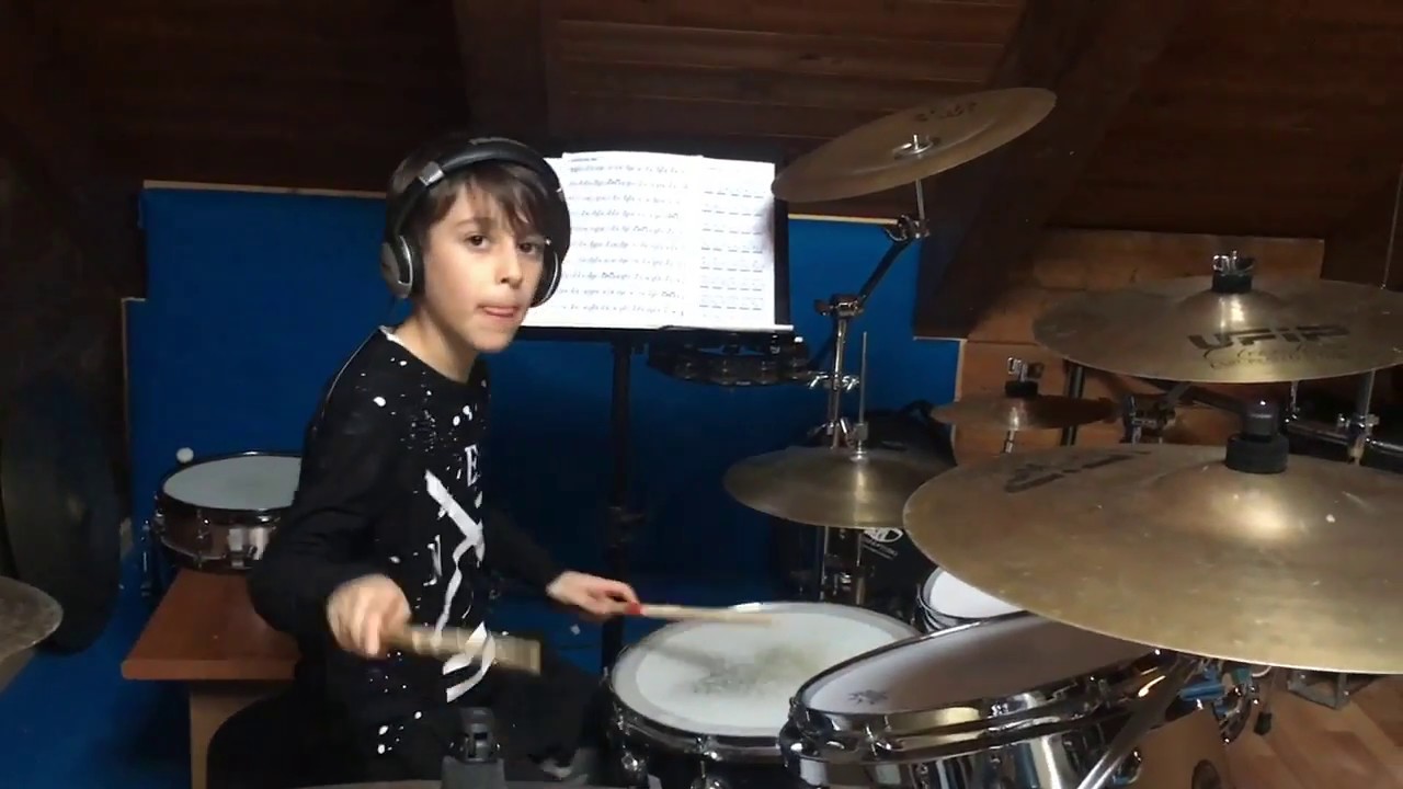 SOCIAL DRUMMER CONTEST 2018 - ALEX RANALDO (Toto - Rosanna) - YouTube