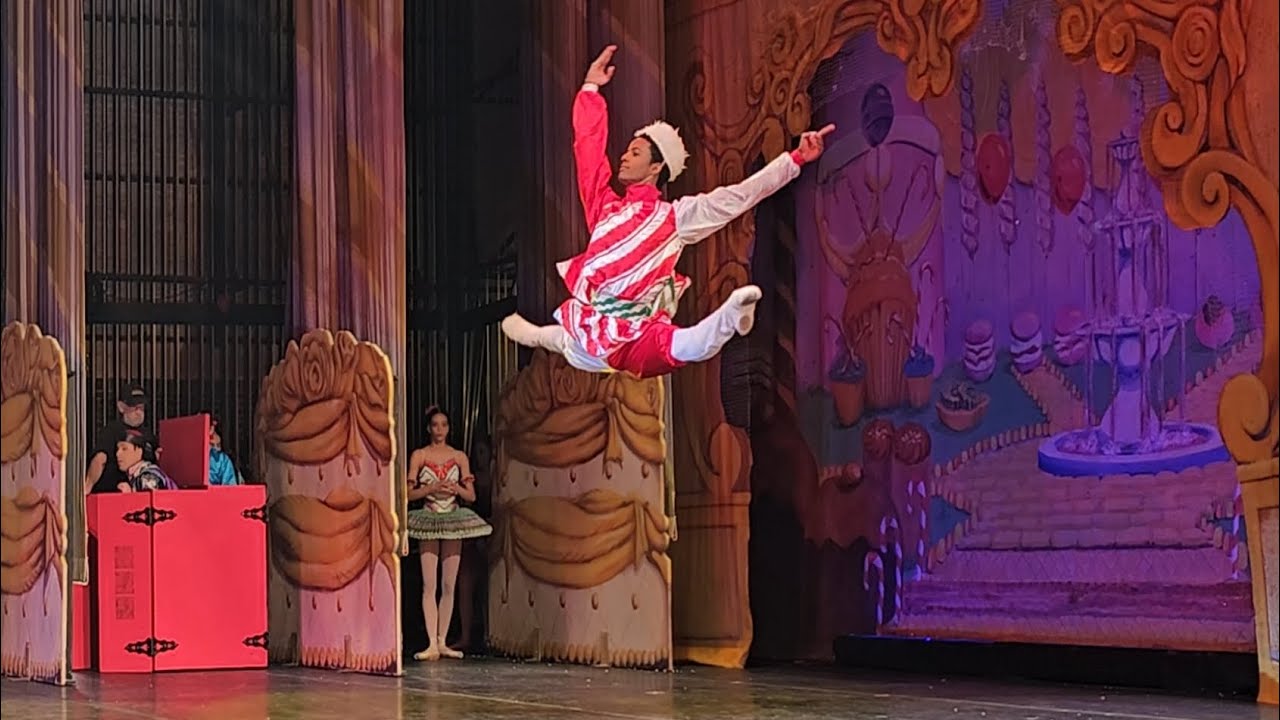 The Nutcracker - Russian Dance - YouTube