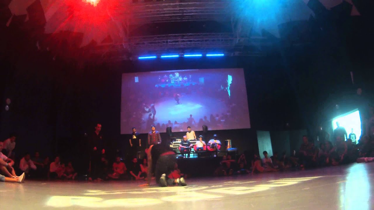 Filtros 1 vs 1 Bboy Godoy ( DTR Crew ) | Hipnotik 2014 - YouTube
