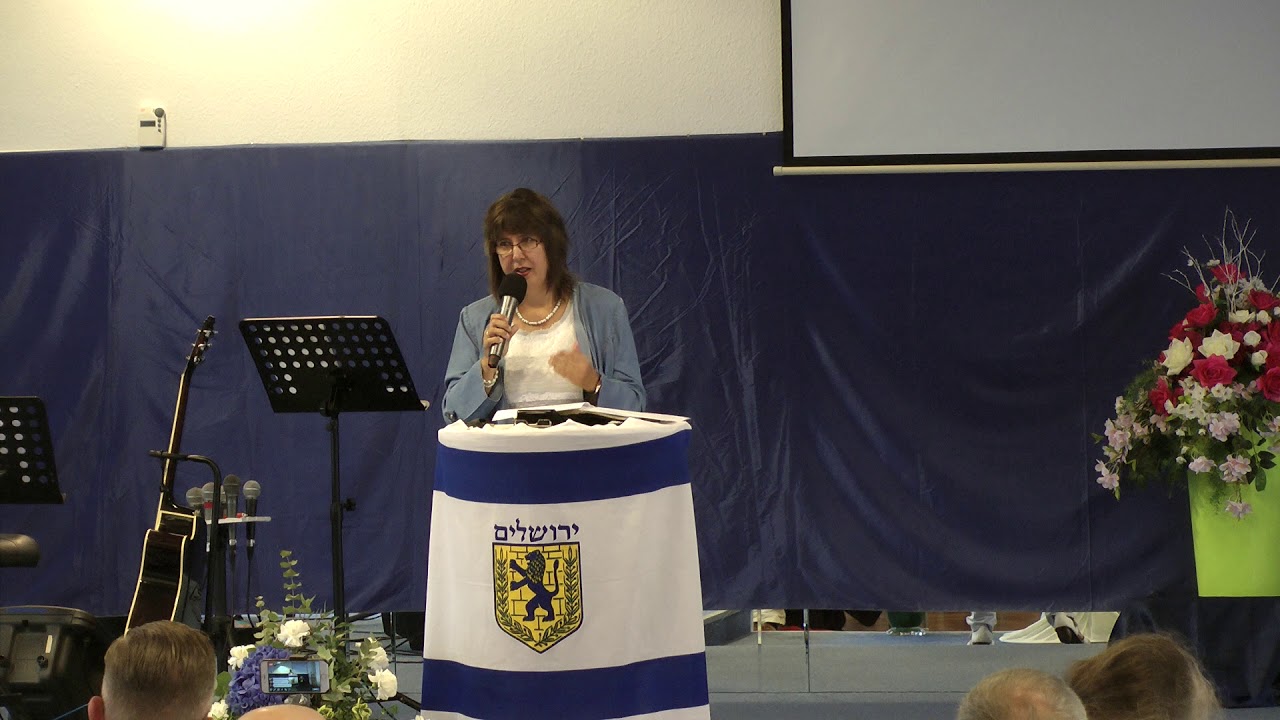 Der Zehnte 1/2 - Simone Kirschner - YouTube