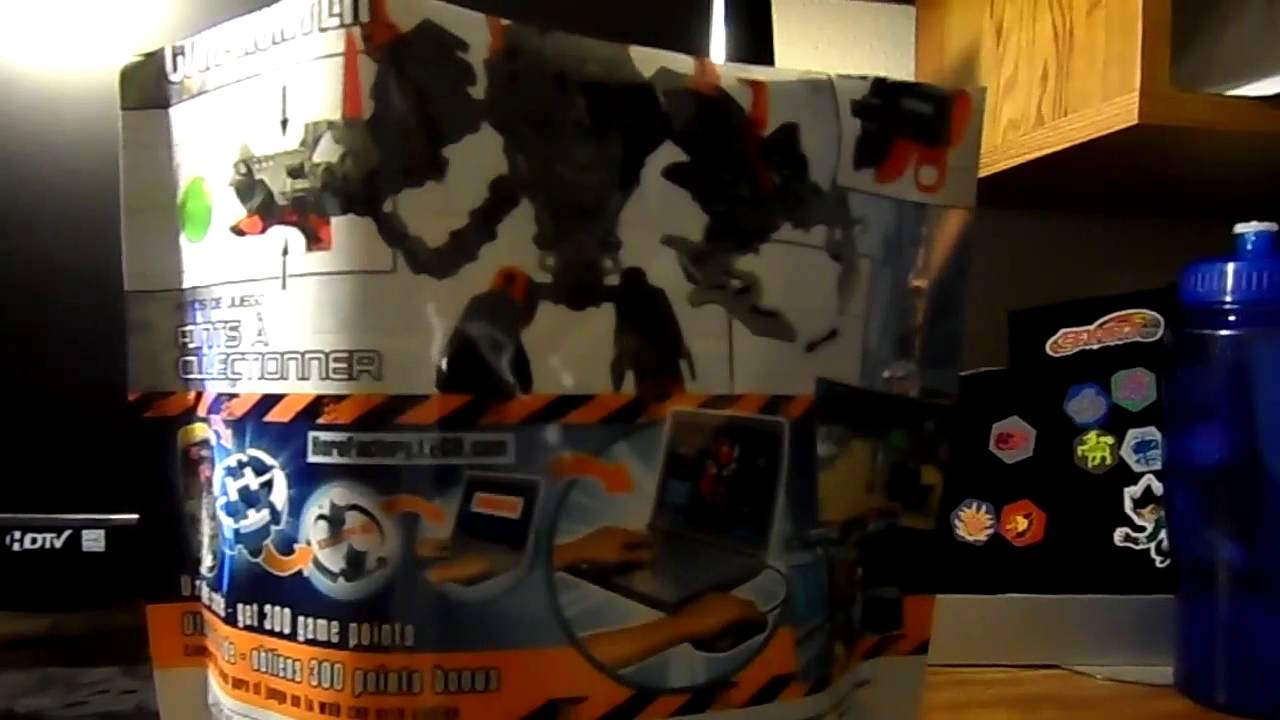 Lego Hero Factory:Core Hunter Unboxing - YouTube