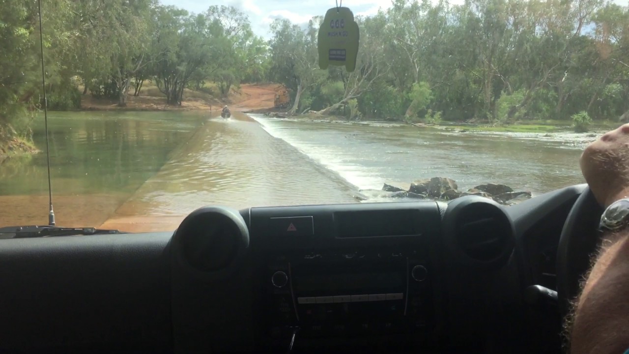 Crossing the Roper River Bar, Northern Territory - YouTube