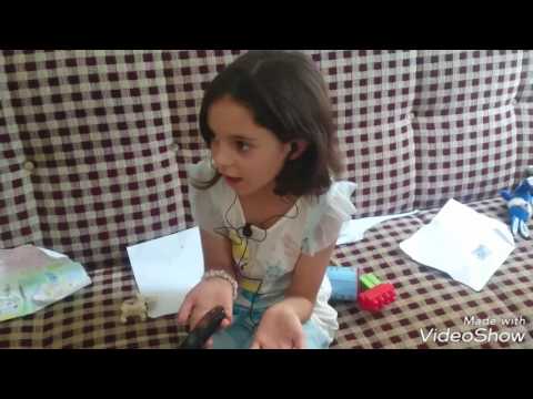 Dedikoducu temizlikçi ile kibirli ev hanımı.amatör çekim