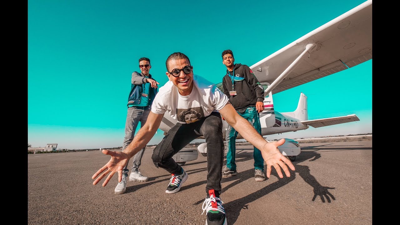 #24FOR24 - VLOG 140 - سولت ناس مكنعرفش نديهم فطيارة لصويرة نتغداو ...