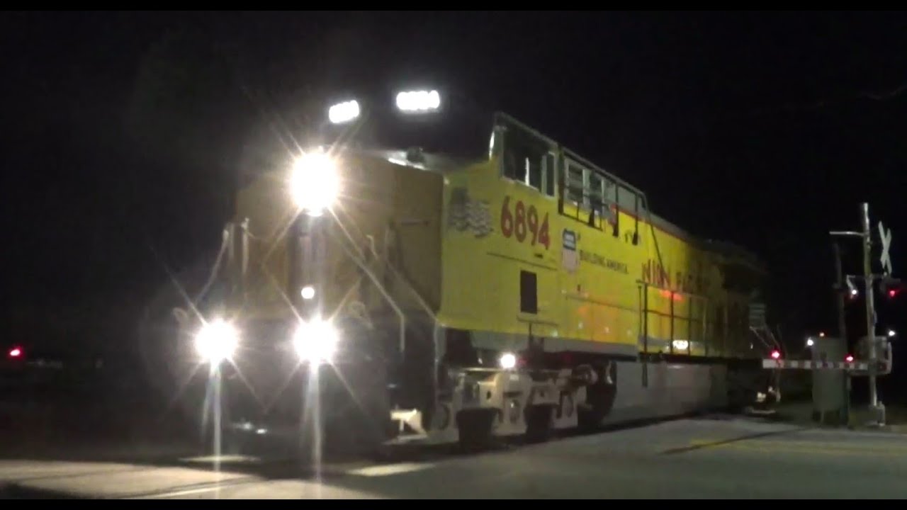 UP AC4460CW 6894 Leading NS G33 in Waynesboro, GA 10/3/23 - YouTube