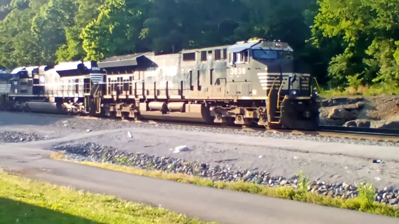 NS 3636 ET44AC leads NS 177 - YouTube