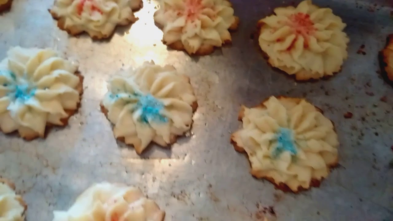 Baking Butter Cookies - YouTube