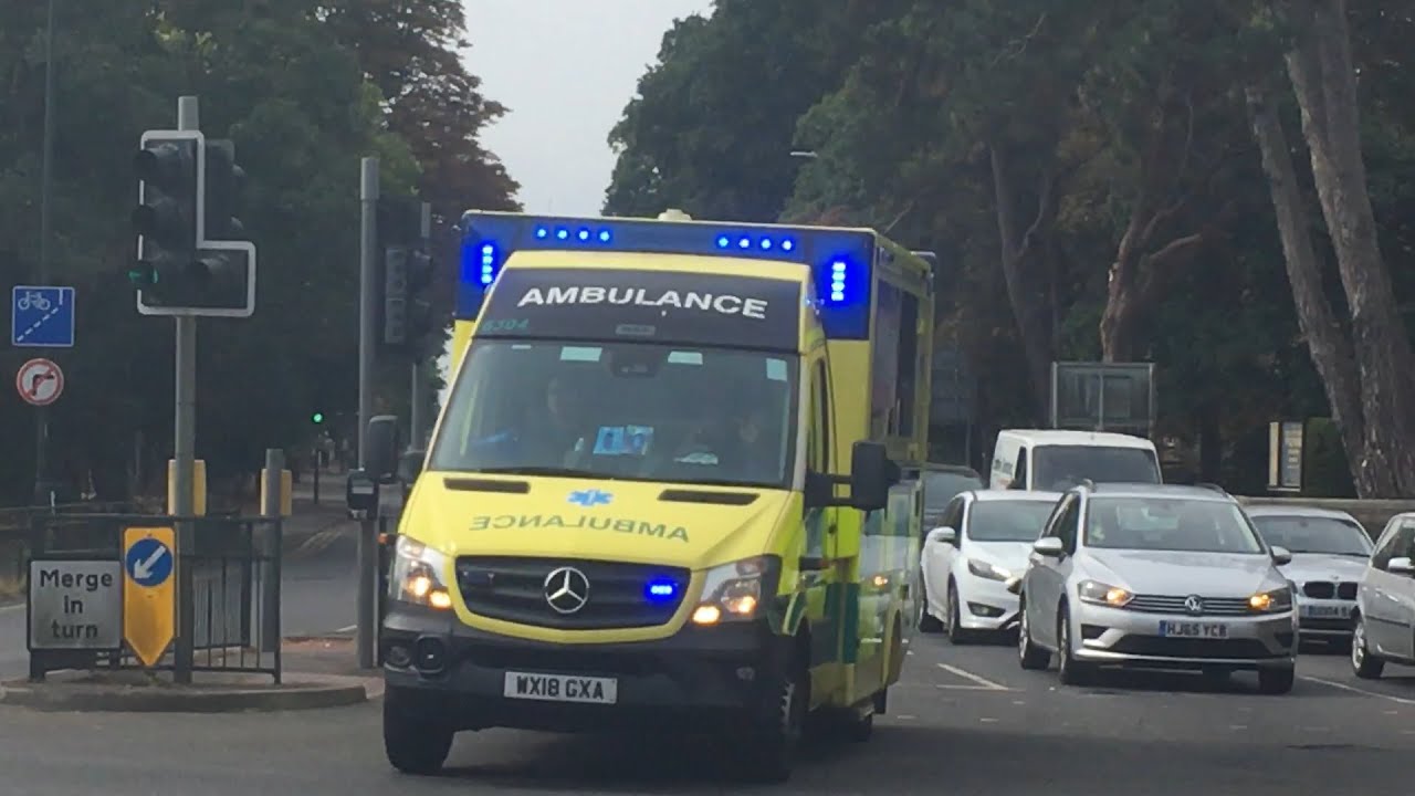 SWAST Ambulance DCA Responding With Lights and Siren at Cemetery ...