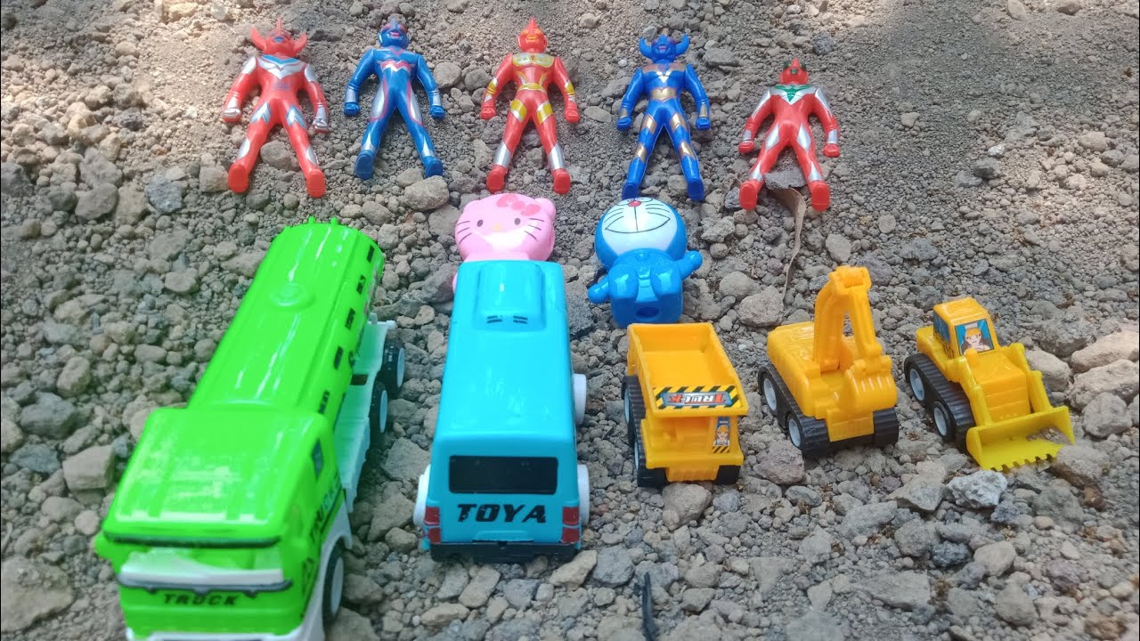 Menemukan Mainan Ultraman Baru | Ultraman Ginga | Ultraman Zero | Hello ...
