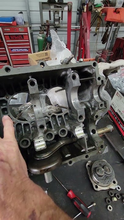 VW Bug Type 1 Engine build, part 1 - YouTube