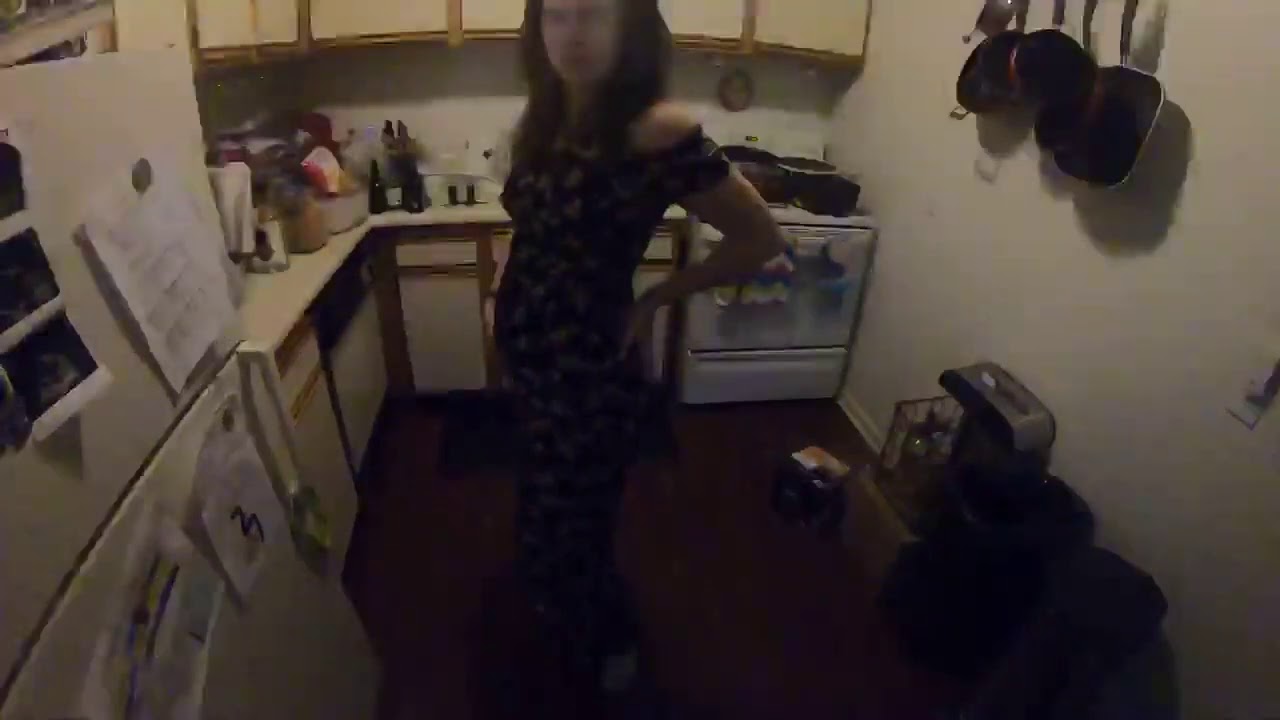 Slow mo dancing - YouTube