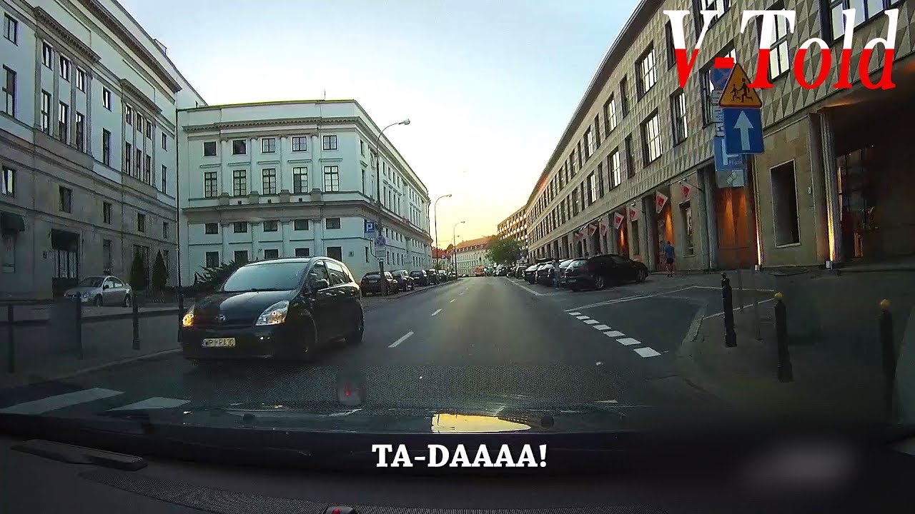 WRONG WAY, crash, HELPING A LADY in XC60, Polish country roads ...