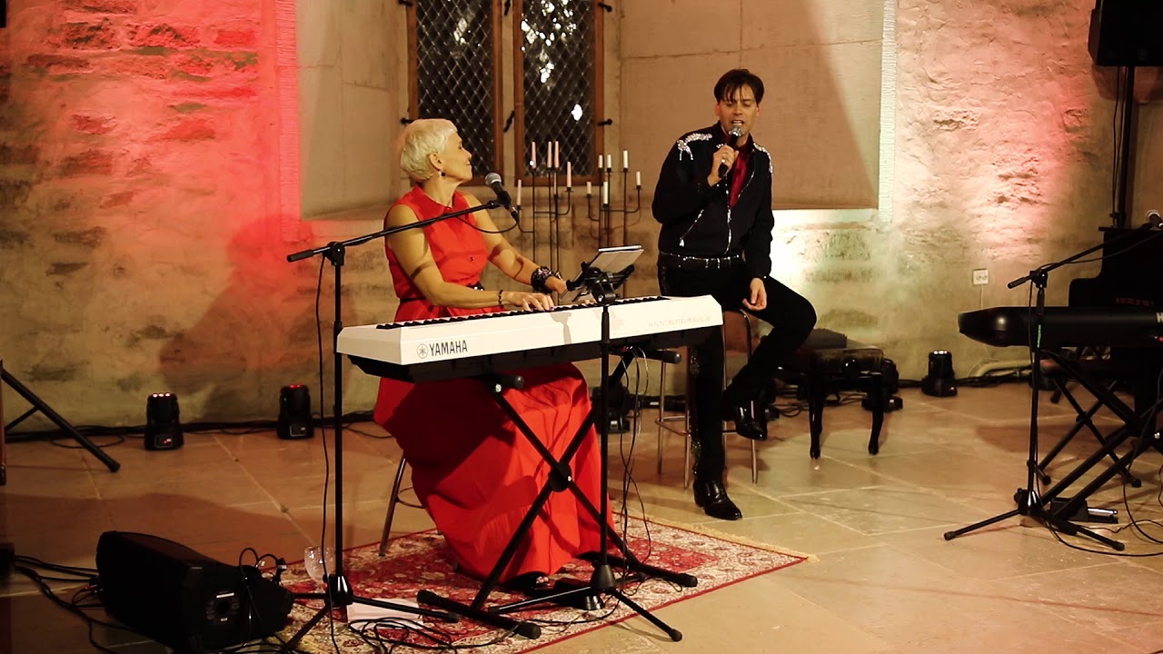 Kris Korner and Merike Susi . Try a little tenderness Live in Narva ...