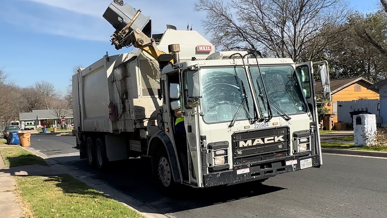 Austin’s Mack LR Heil Multi-pack Garbage Truck collecting heavy Trash ...