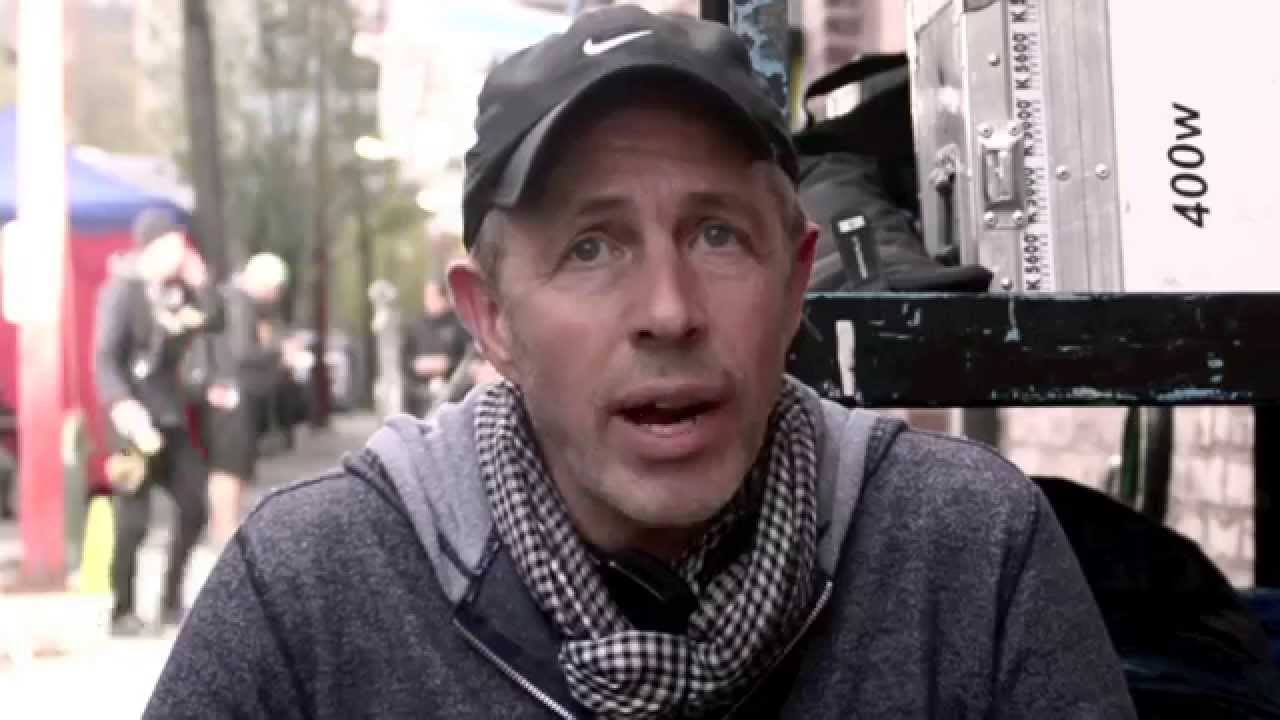 Peter Chelsom: HECTOR AND THE SEARCH FOR HAPPINESS - YouTube