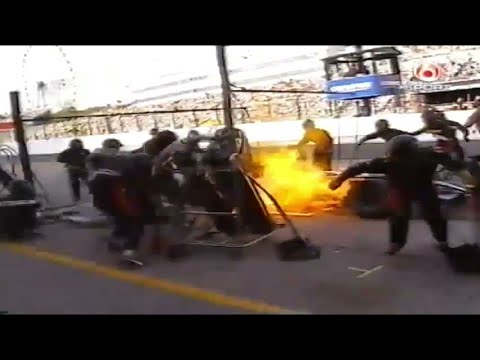 2005 F1 Japanese GP - Christijan Albers (Minardi) pit stop fire, view ...