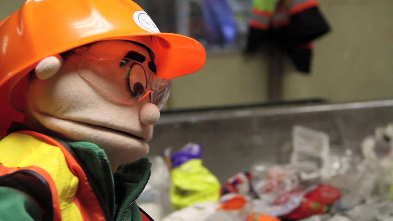 Recycle Rangers: Visit the Recycling Plant - YouTube