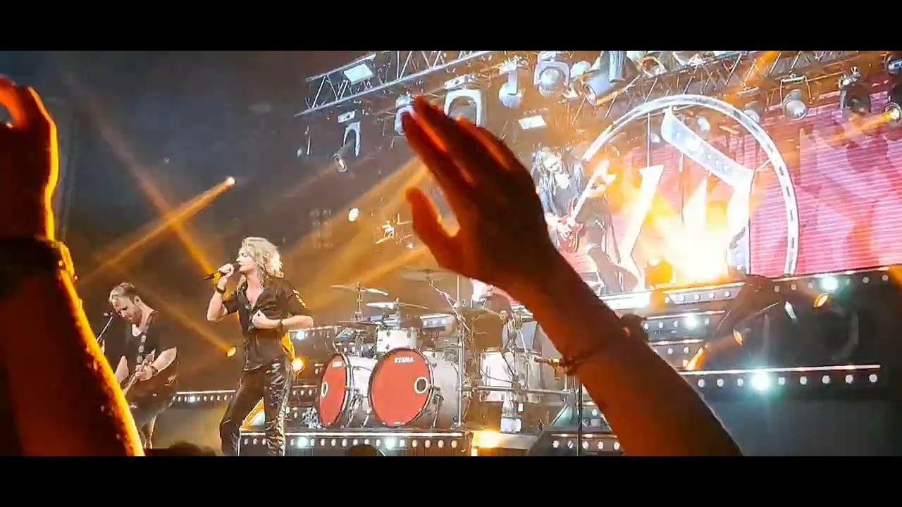 Kissin' Dynamite - Coming Home - YouTube