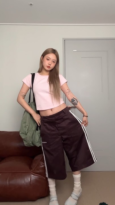 161cm 49kg 버뮤다팬츠 코디 ㅎㅎ - YouTube