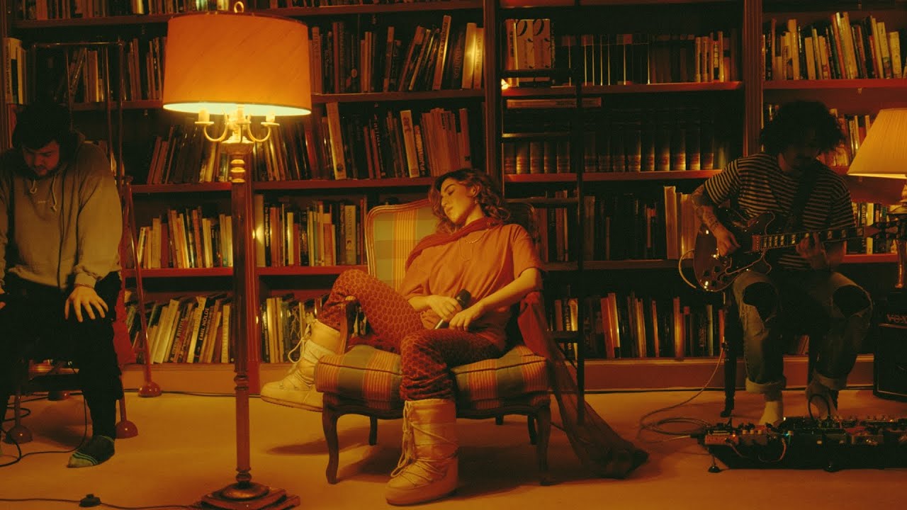 Trapped - El Rashid (Live) - YouTube