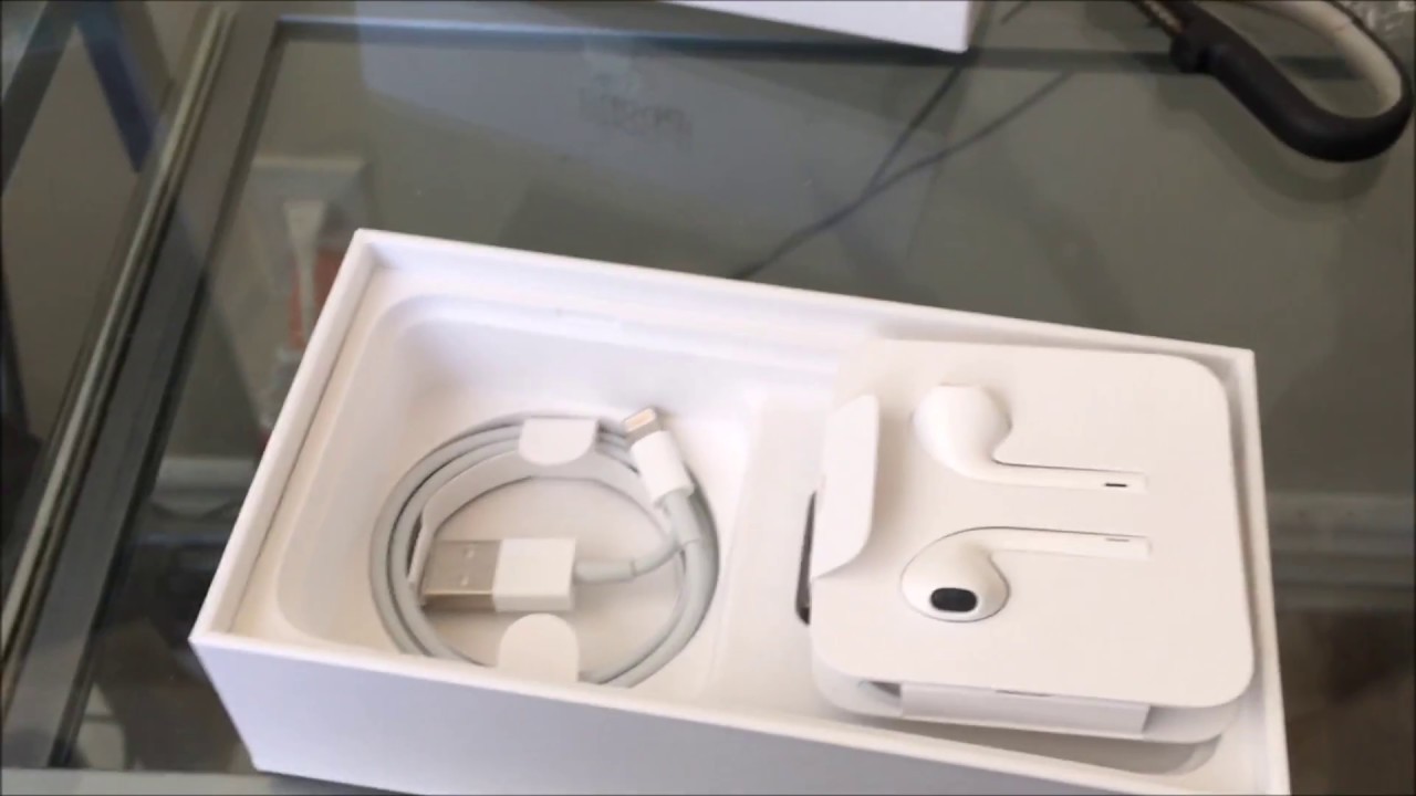 UnBoxing iPhone 7 32GB Smartphone - Black & First Impressions! - YouTube