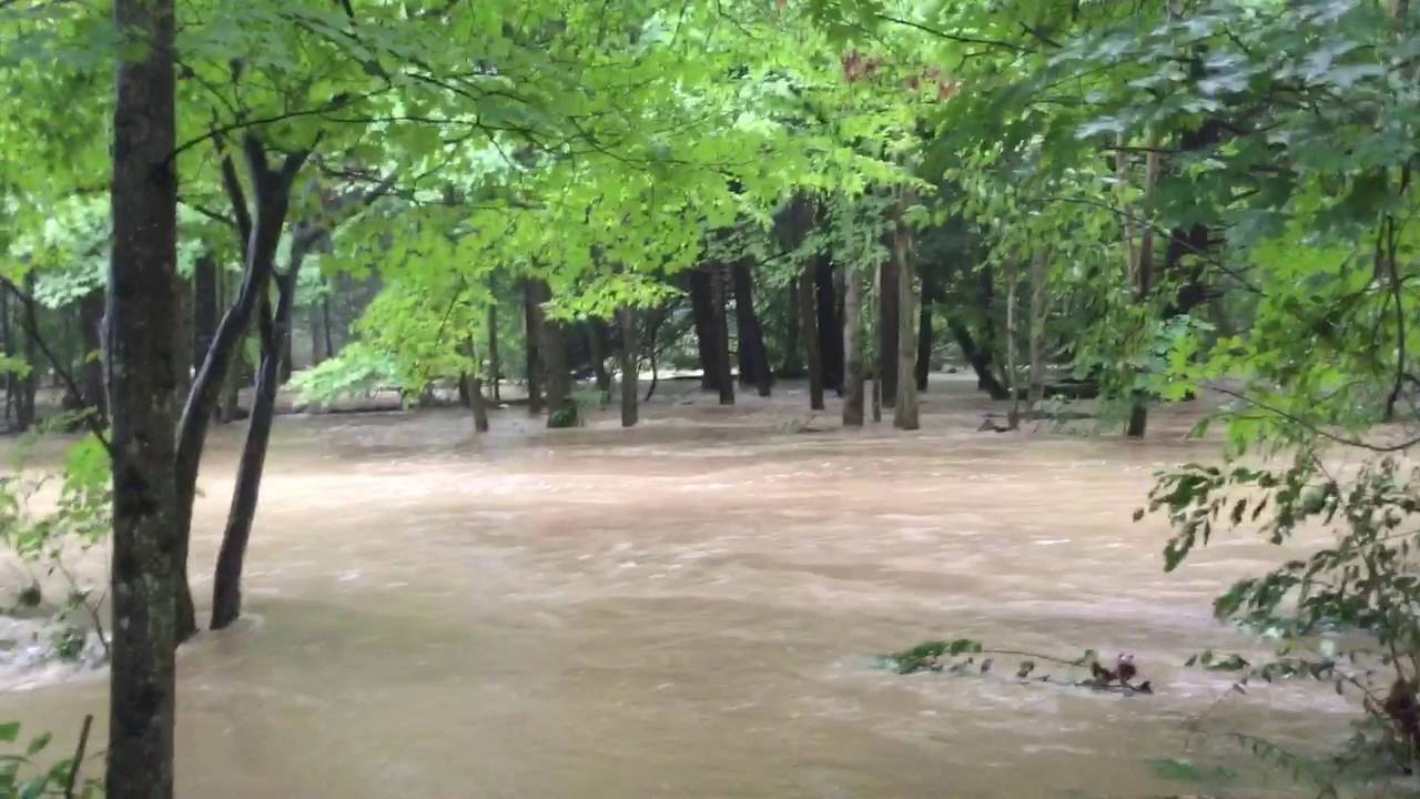 Creek Overflow in Warren, PA - YouTube