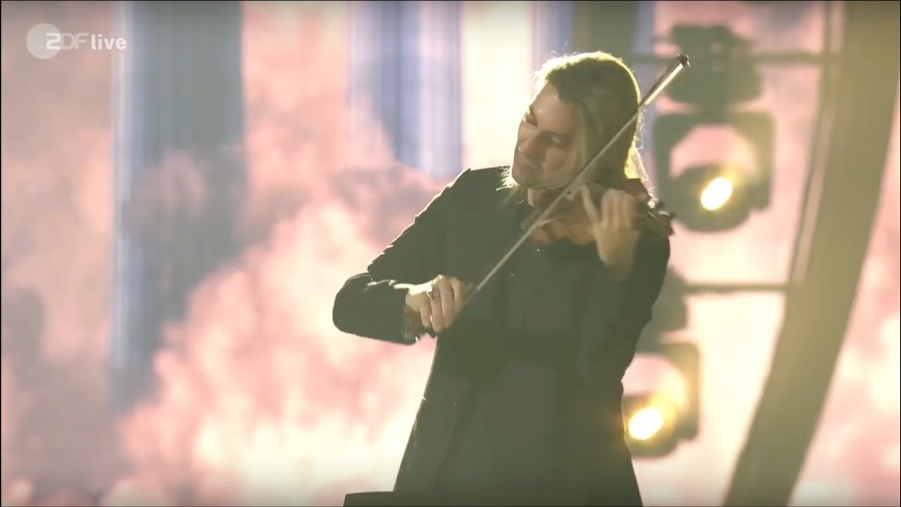 David Garrett & Giovanni Zarrella - Caruso - 09.11.2024 - YouTube