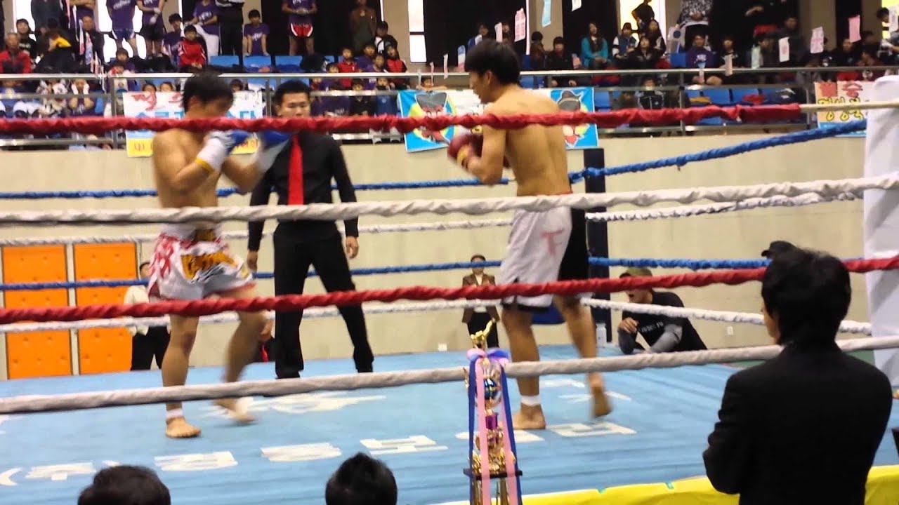 4. Korea, Kickboxing Tournament in 3 November 2013 - YouTube