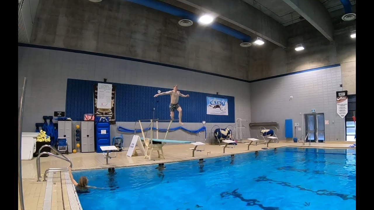 Vippespring - Montreal - Piscine Joseph-Charbonneau - YouTube