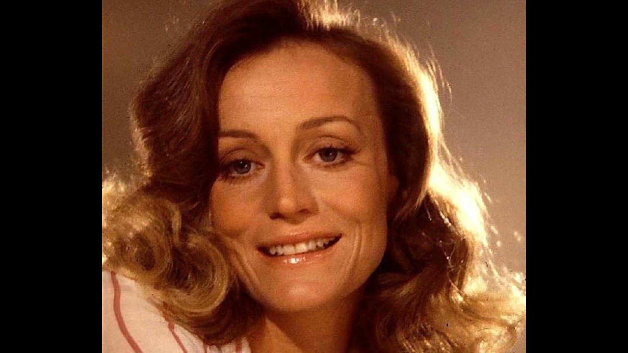 Carrie Snodgress (1945-2004) - YouTube