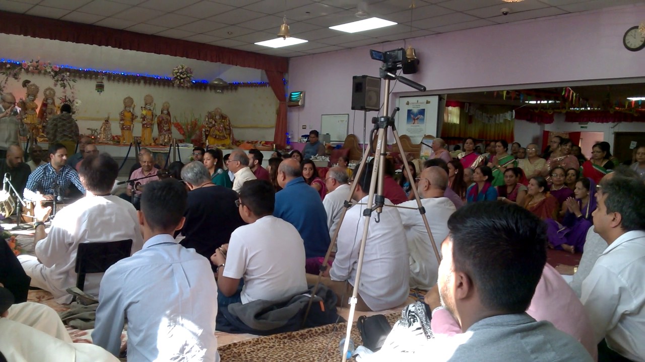 Ram Dhoon Slough Mandir Devsibapa - YouTube