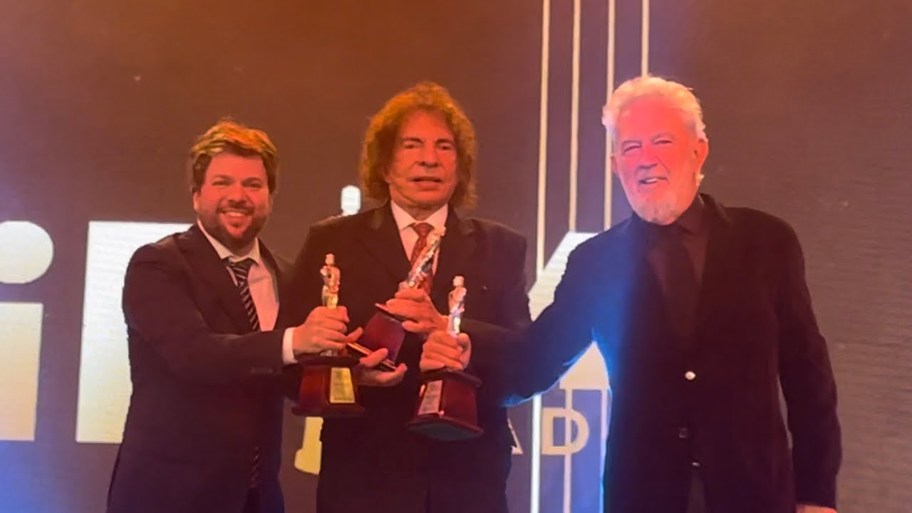 GUIDO KACZKA, DOLINA Y LALO MIR GANADORES DEL MARTIN FIERRO DE ORO A LO ...