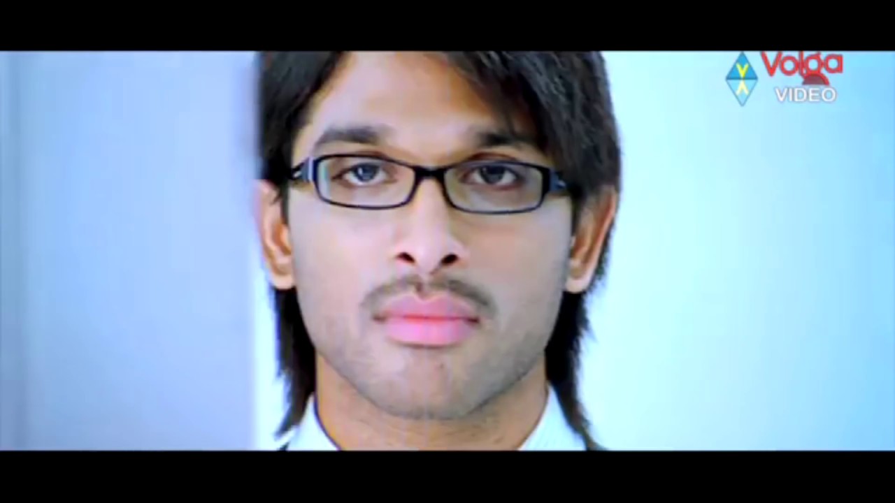 kajal all lip lock scenes - YouTube