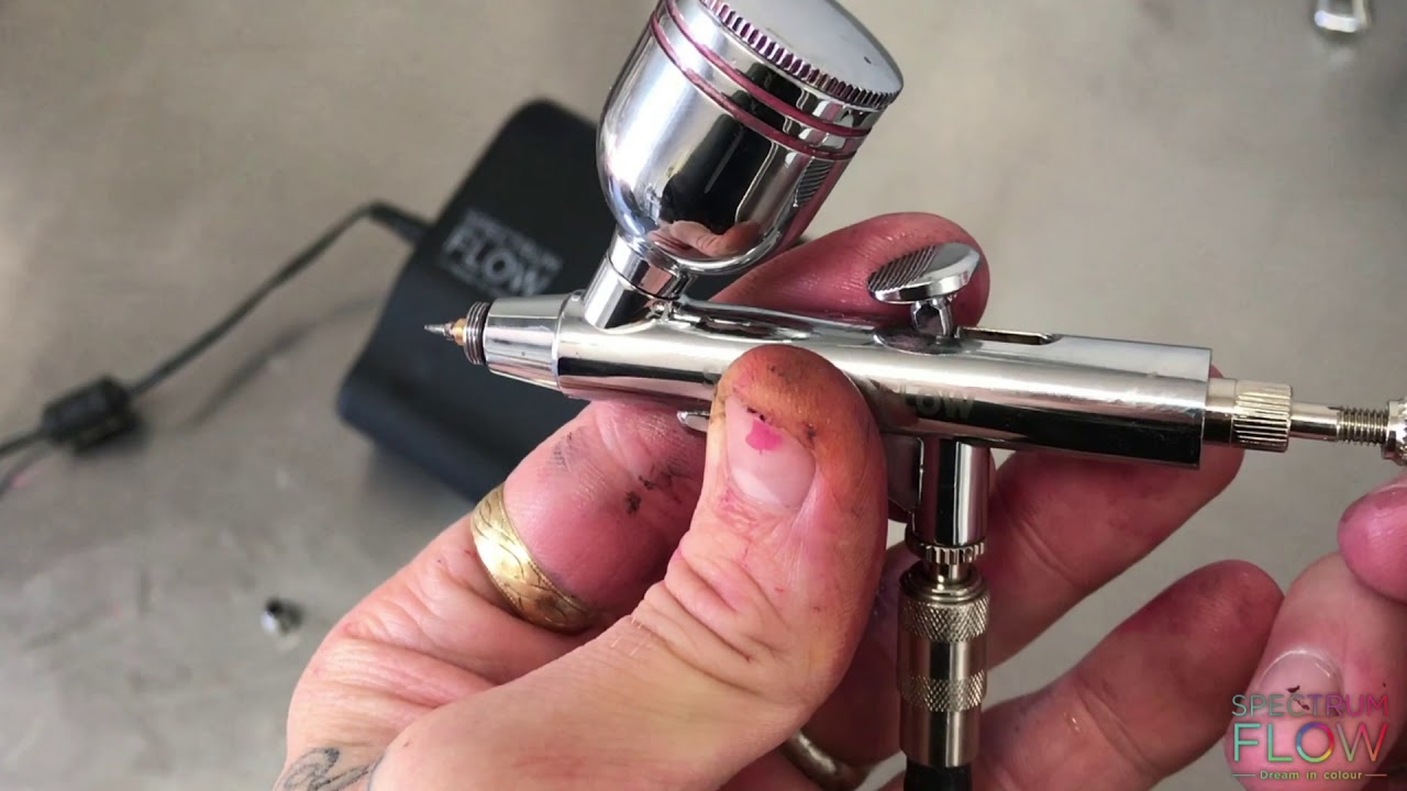 Constantly spraying Spectrum Flow Airbrush Pen - YouTube
