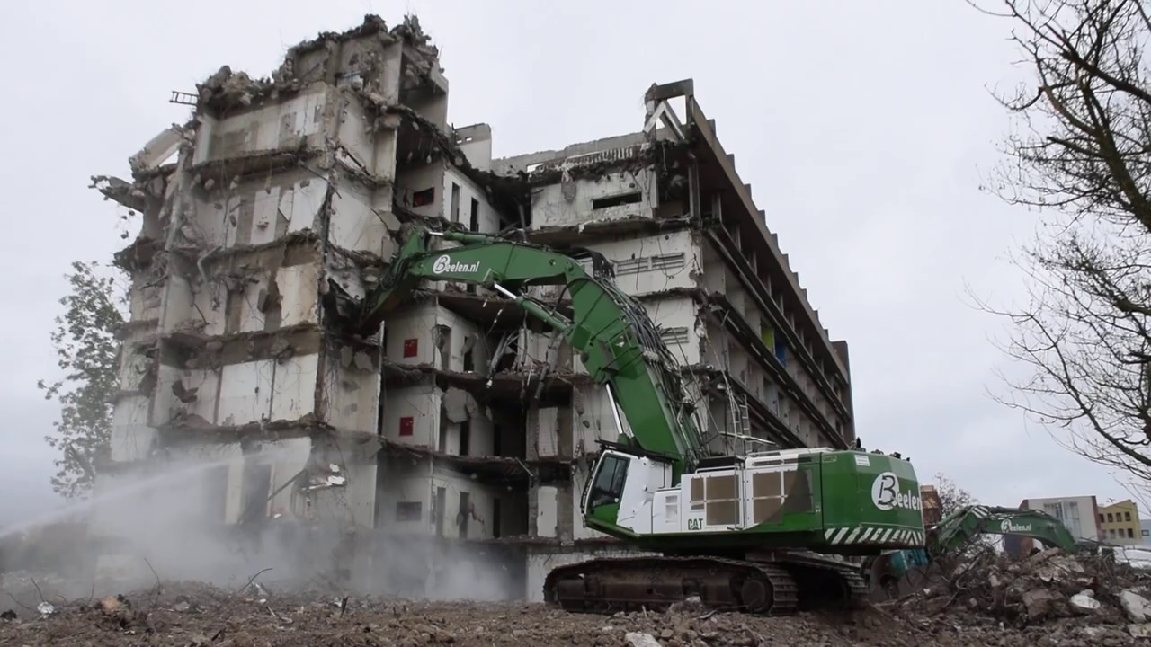 Caterpillar 385C excavator with STC triple boom - Beelen Sloopwerken ...